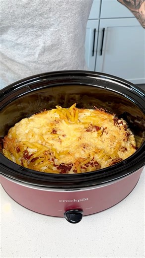 915K views · 5.4K reactions | Ready, Set and Go Crockpot Meal! Joey makes a delicious crockpot meal for him and his family. It’s so delicious. You can just set it on high and go about your day! | Family Style Cooking | Facebook