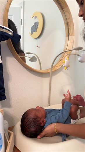 Idc I will have multiple clothes in our car for the kids, you just never know what could happen! #postpartum #relatable #newbornbaby #blowout #toddlermom #lifestyle #momof2 #gymnasticsclass #spendadaywithus #thatfamily | Teona Bathurst