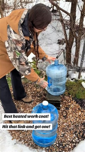 Easy to use heated work jacket, battery charges fast and lasts long. Hit that link! #woodworking #lo~ #woodlandmills #chainsaw #woodworkinggirl #sawmilling #onsitemilling #sawmill #bandsawmill #husqvarnachainsaw | Ya Gala