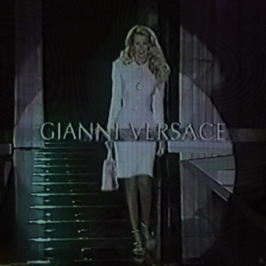 Runway Walk Tips for Aspiring Models