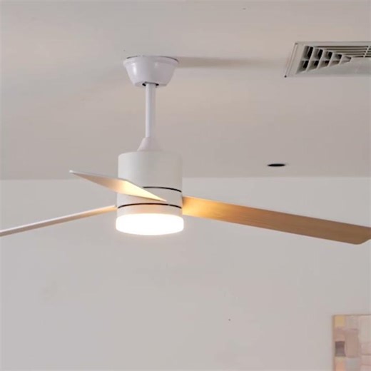 Solara Drift Ceiling Fan Lamp – Breezy Comfort, Effortless Glow