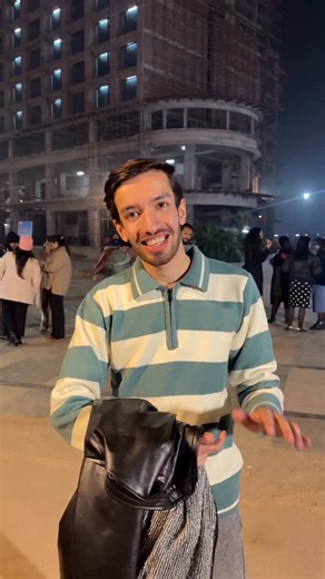 Vishwas Mahajan on Instagram: "Finding cafés that actually match your vibe is a task… until I found Broperks ☕✨ @broperks This app helps you discover cafés & food spots based on your mood, not just ratings. The coolest part? Their AI feature breaks down real reviews and tells you the best-sellers before you even order 🤯 It recommended Cafe Retro Mocha, and Cafe Greek Reserve for me — and trust me, all were worth the hype. Low effort. High vibe. Great food. Go download Broperks and thank me late