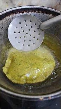 7 minute lunch - jab सब्जी खाने का मन नहीं हो तो बनाएं ये tasty recipe - Makki Methi Poori