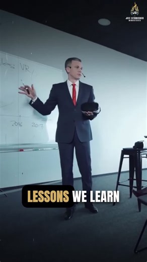 1.5K views · 36 reactions | Not every leader teaches by example—some teach by mistake. Even the worst leaders can show us what not to do. Check out my latest article to see how bad leadership can become your best teacher: https://vist.ly/4apa5 #BlogArticle | Jeff Struecker | Facebook