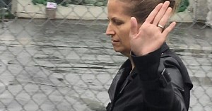 Convicted teen killer Karla Homolka volunteering at Montreal elementary school