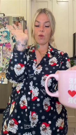 Christine Thornton on Instagram: "Merry Christmas loves🥹 #christmas #love #momsoftiktok #mamacookie #santa love"