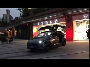 Tesla model X dances to music