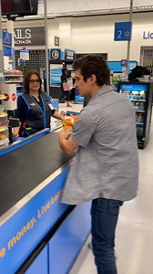 Store employees react to magic 😮 | Xavier Mortimer