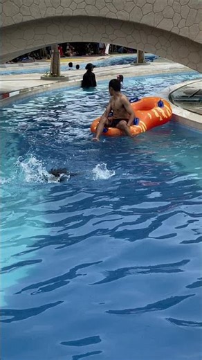 Dedek rebif senang banget klw di ajakin berenang #fypyoutube #viralvideo #renang #vidioshort