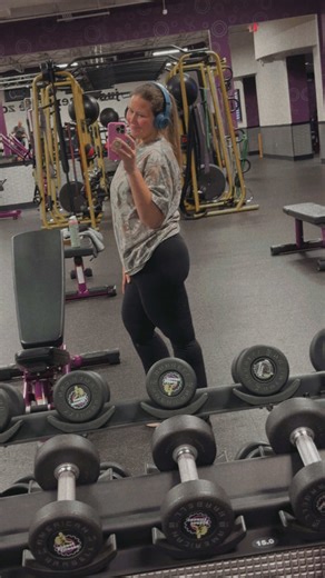 Leg Day: Sumo Squats and RDLs at Planet Fitness