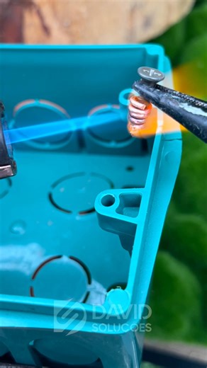 How to Fix a Broken Electrical Box Screw with a Hot Thread Hack #DIYRepair #ElectricalHacks #HomeImprovement | David By Hacks