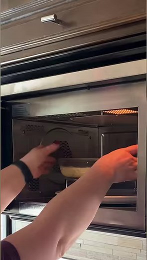 18K views · 366 reactions | Small Batch Bisquick Breakfast Casserole with sausage. Recipe adapted from: https://www.amandaseasyrecipes.com/bisquick-breakfast-casserole-with-sausage/ | The Wholesome Dish | Facebook