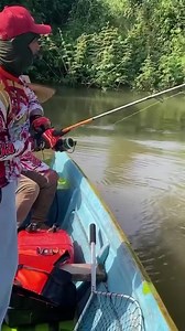 #CATAZAJA JUAN CARLOS MORENO ARCOS DE #PALENQUE, MANTINE EL PRIMER LUGAR DE LA PESCA DEPORIVADEL ROBALO #CATAZAJA 2023. Faltando poco más de 2 horas, para que finalice la Competencia así se mantiene la Tabla de Posiciones del 36 Torneo Internacional de Pesca Deportiva del Róbalo, Catazajá 2023. #VibraEnCatazaja | Poncho vaquero