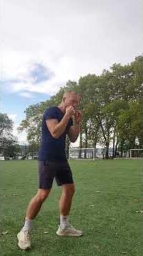 A Few Tips On The Cross For COMPLETE BEGINNERS #beginners #boxing #cross