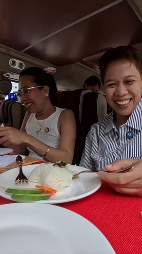 342K views · 12K reactions | Thai bus tour #TeamMoshi #moshiknowsbest | Team Moshi | Facebook