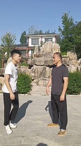 5.6K views · 72 reactions | Learning self-defense techniques doesn't have to be intimidating!  Start with these simple tips and you'll be on your way to becoming a #selfdefense master in no time!  #selfdefense #defender #defense #learning #teaching #techniques #kungfu #boxing #training #reels #reels2024 #reelsusa #fyp #martialarts | Elite Show | Facebook