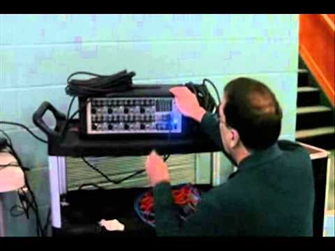 Connecting a laptop to a projector and a PA system