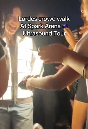 Lorde walking through the crowd last night at her Ultrasound tour in Auckland, NZ last night 🇳🇿 @Lorde #lorde #ultrasoundtour #concerts #lordemusic #auckland