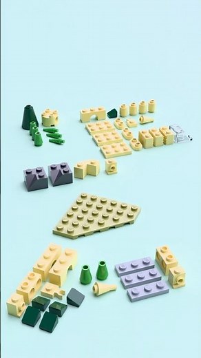 LEGO Mini Hogwarts Castle — Magical 49-Piece Build