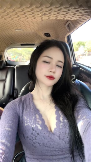 Video của Phú Bà 40 (@phuba40tuoi) với bản nhạc nhạc nền - Nhi boutique q7