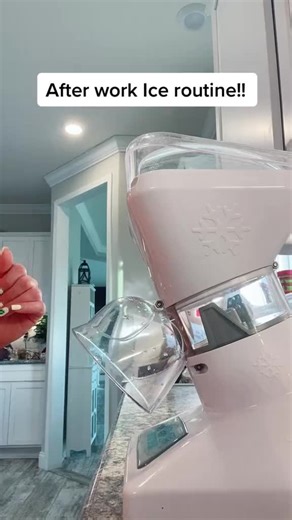 How to Make Delicious Snow Cones at Home