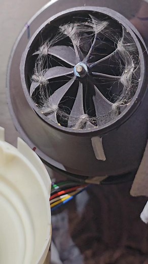 Cleaning a Dyson bladeless fan #dysonfan #bladelessfan #cleaningtips | Born Unicorn