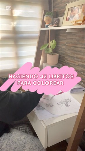 EL MUNDO DE LOLI | Sorpresitas / Decoración / Souvenirs on Instagram: "Es feriado, así que está permitido trabajar en pijama! 🫣🤍 En este video les muestro el proceso de armado de libritos para colorear! Estos libritos se van en pack junto con lápices de colorear y stickers! Que les pareció el resultado? 🌈 #procesos #papeleria #papeleriacreativa #emprendedora #papeleriabonita #papeleriapersonalizada #frozen #cars"