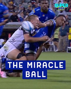The miracle ball 🙌 How 'bout that for an offload 🥵 #SuperRugbyPacific #BRUvDRU | Super Rugby Pacific