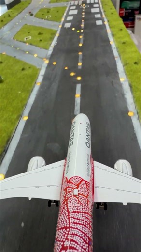 Qantas Boeing 787 Landing on a Miniature Airport ✈️