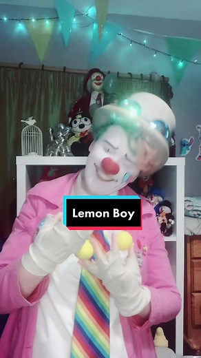 The Magic Clown: Fun and Amazing Magic Tricks with Kazoo the Clown