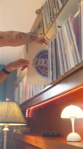 #años80 #greatsong #beeges #musicretro #musically