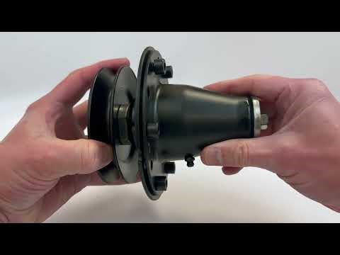 Flip Manufacturing Deck Spindle - Fits Simplicity 44 & 50 Mower Decks - 1713195SM, 1751282YP