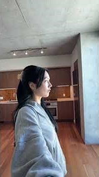 APARTMENT SHOPPING #apartmenthunting #apartmenttour