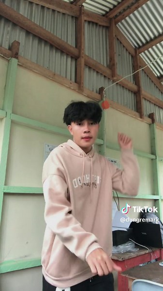 marco (@dungremark) - Marco's Pizza Review with Teofilo | Todloiko