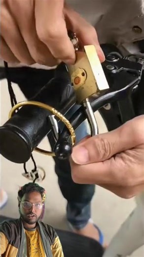 Genius China Hack: How They Lock Accelerator Grip Scooters Outside Their Homes!