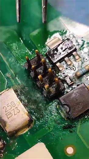 Replacement Connector To Be Soldered After The Soldering Flat Iron Tip Gets It Off The Board#mother