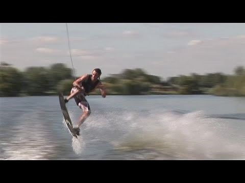 How To Show Wakeskating Tricks