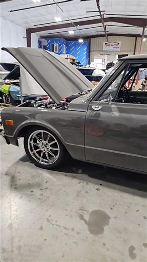 Inching closer to bring finished on the 69 GMC stepside No Limit chassis LS6 T56 Magnum build.