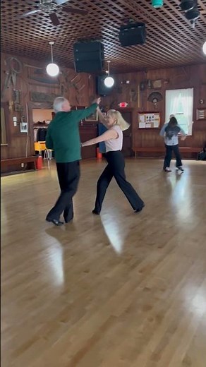 Graceful Nightclub Two Step with David and Cynthia | Wednesday Afternoon Class #dickandednadance