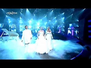 Opera Familia - Ave Maria - 4e halve finale - Holland's Got Talent 09-09-11 HD