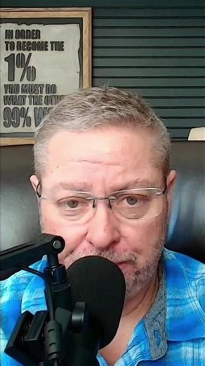 Business Friends: How Rivals Grow Together #shorts