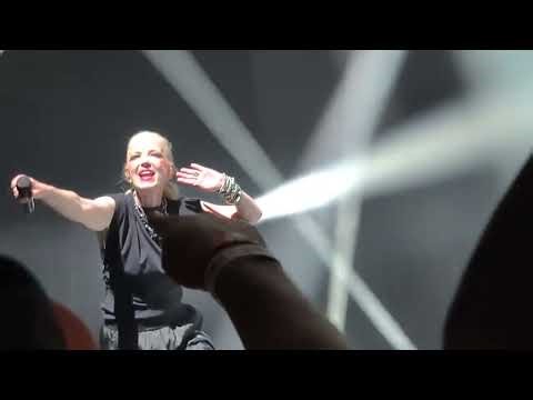 Push It - Garbage (Happy Endings Tour, Washington DC) September 17 2025