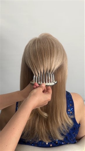 Magic Comb Trick 💫 Create a Classy Look in Just One Step!