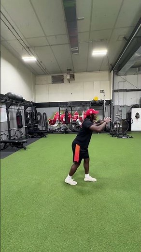 Scoops (RDL Hinge with Hamstring Stretch) – Posterior Chain Prep