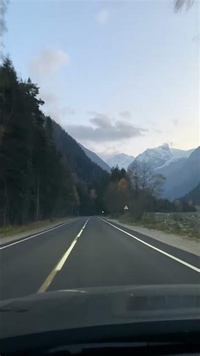 haste haste kat jaye raste...