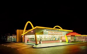 How Long Does It Take To Get Your First Paycheck From McDonald's? - What Box Game