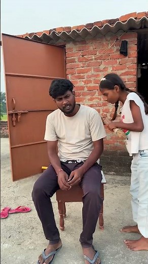 Introducing the "VitaWear SmartBand," a next-generation wearable gadget🎉