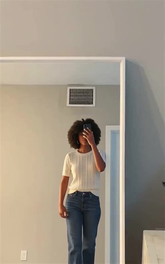Certified a ‘miracle jean’ by diverse body types on UK TikTok. Its secret is revolutionary 3D tailoring: discreet back pockets lift flatter silhouettes, while precise thigh measurements gracefully curve fuller ones. One jean, with intelligent pattern-making, serving a globalized aesthetic.#katchme #TikTokShopHolidayHauq #UniversalFit #PatternGenius #InclusiveTailoring #UKGlobalStyle #OneJeanAllBodies