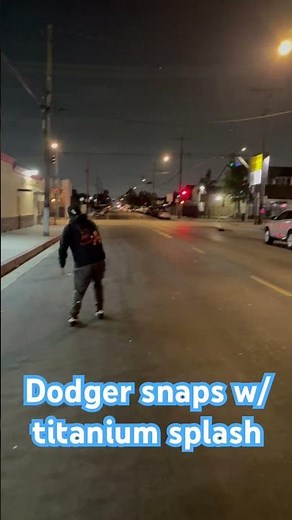 Dodger snaps w/ titanium splash #pyromaniac #fireworks #pyro #pyrotechnics