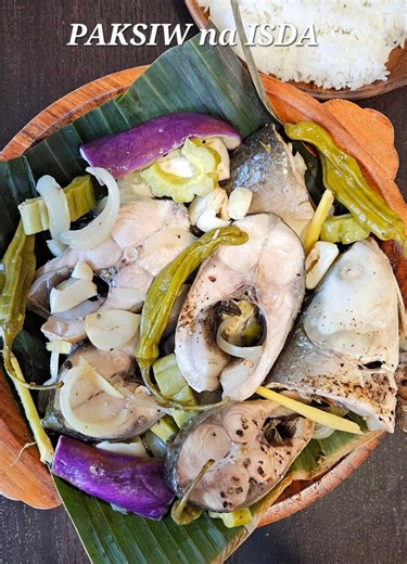 112K views · 2.8K reactions | PAKSIW na ISDA or Filipino Fish Stew in Vinegar is a traditional homestyle Filipino dish that has fish and vegetables stewed in aromatics, spices and vinegar. Typically served in Filipino households and local eatieries back home. It's savory and very tangy! FULL RECIPE www.TitaBecky.com Search "PAKSIW na ISDA" in the search bar #filipinofood #filipino #pinoy #pinoyrecipe #filipinorecipe #cooking #homecooking #filipinoamerican | HungryCakes2x | Facebook
